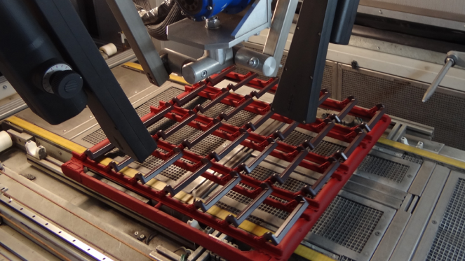 CryoSnow – Pretreatment of plastic parts before painting – CO2 snow ...